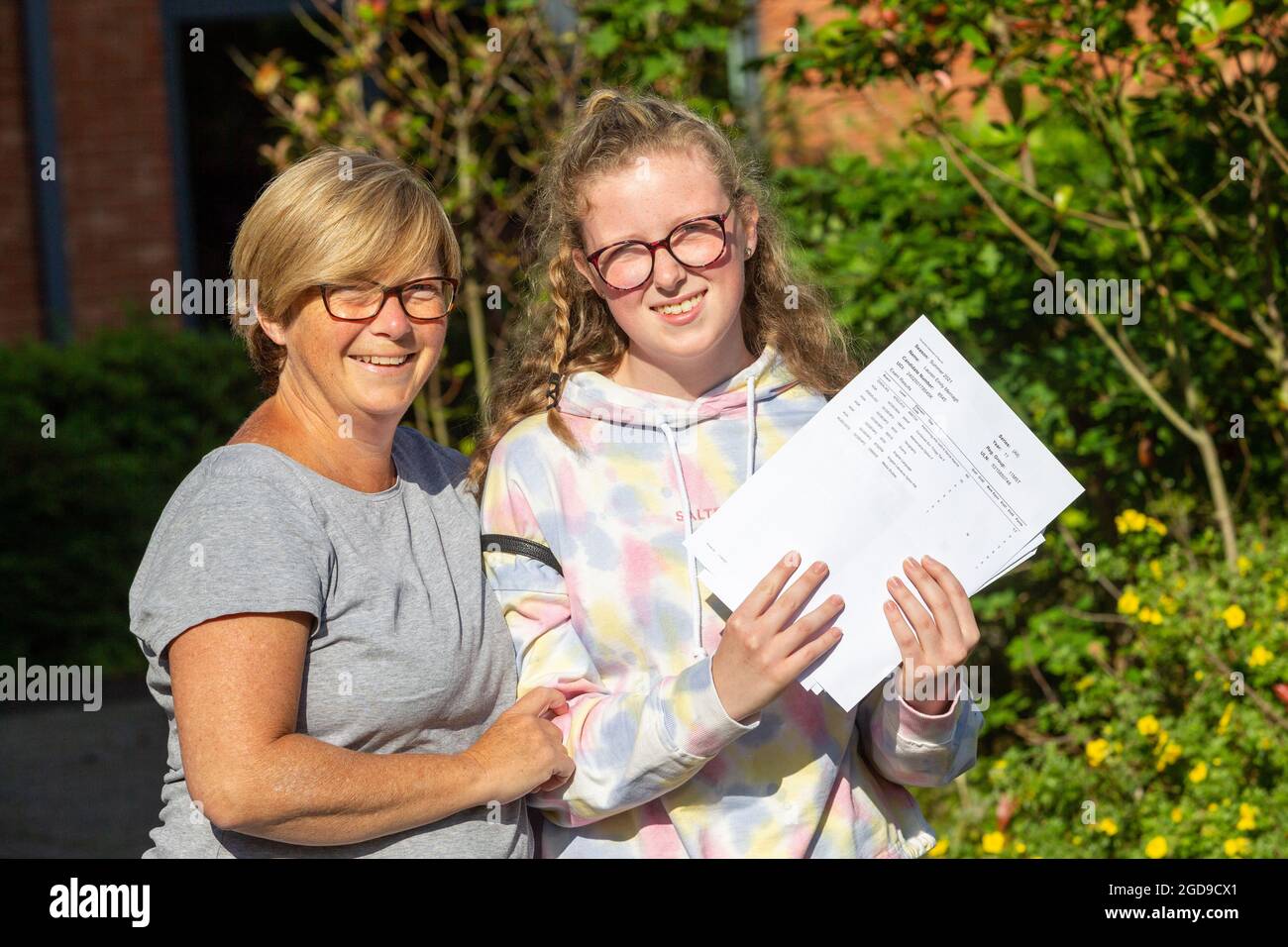 Gcse results 2021 hi-res stock photography and images - Alamy