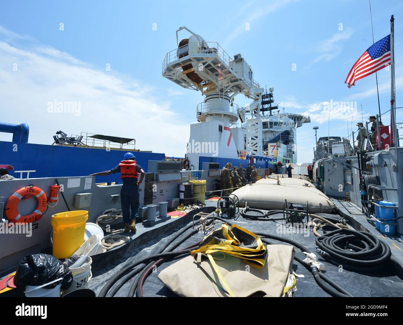 Marines from 8th Engineer Support Battalion, Bulk Fuel Company 1st ...