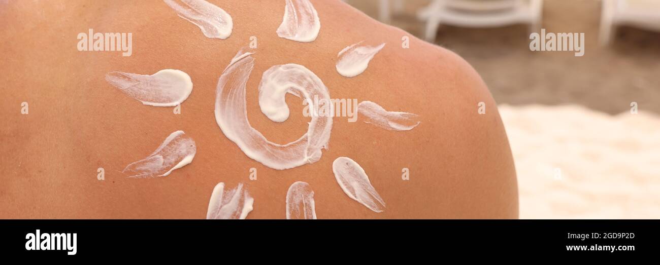 Closeup woman body rest beach hi-res stock photography and images - Alamy