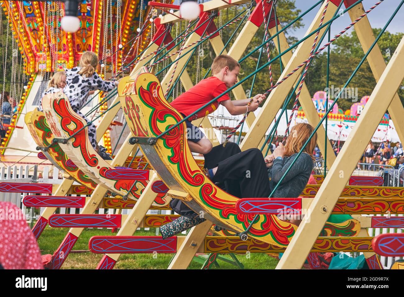 Fairground family hi-res stock photography and images - Alamy