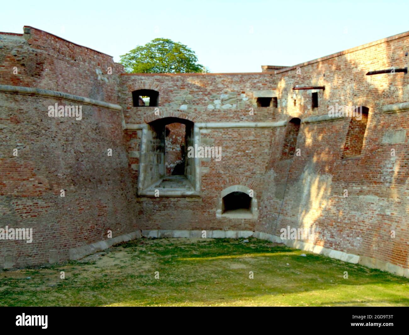 the medieval fortress of Oradea city Stock Photo - Alamy