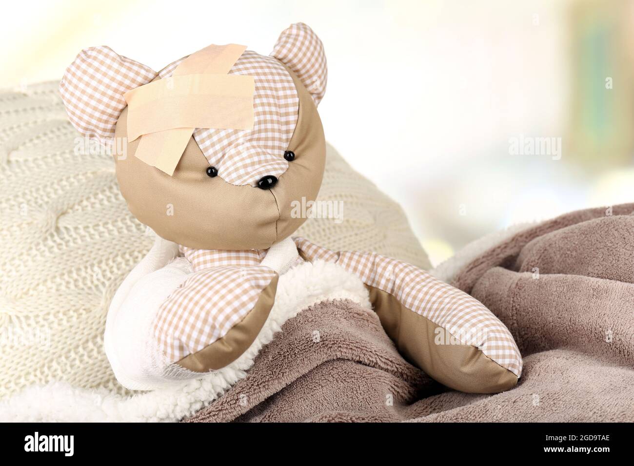 Sick bear in bed close-up Stock Photo - Alamy