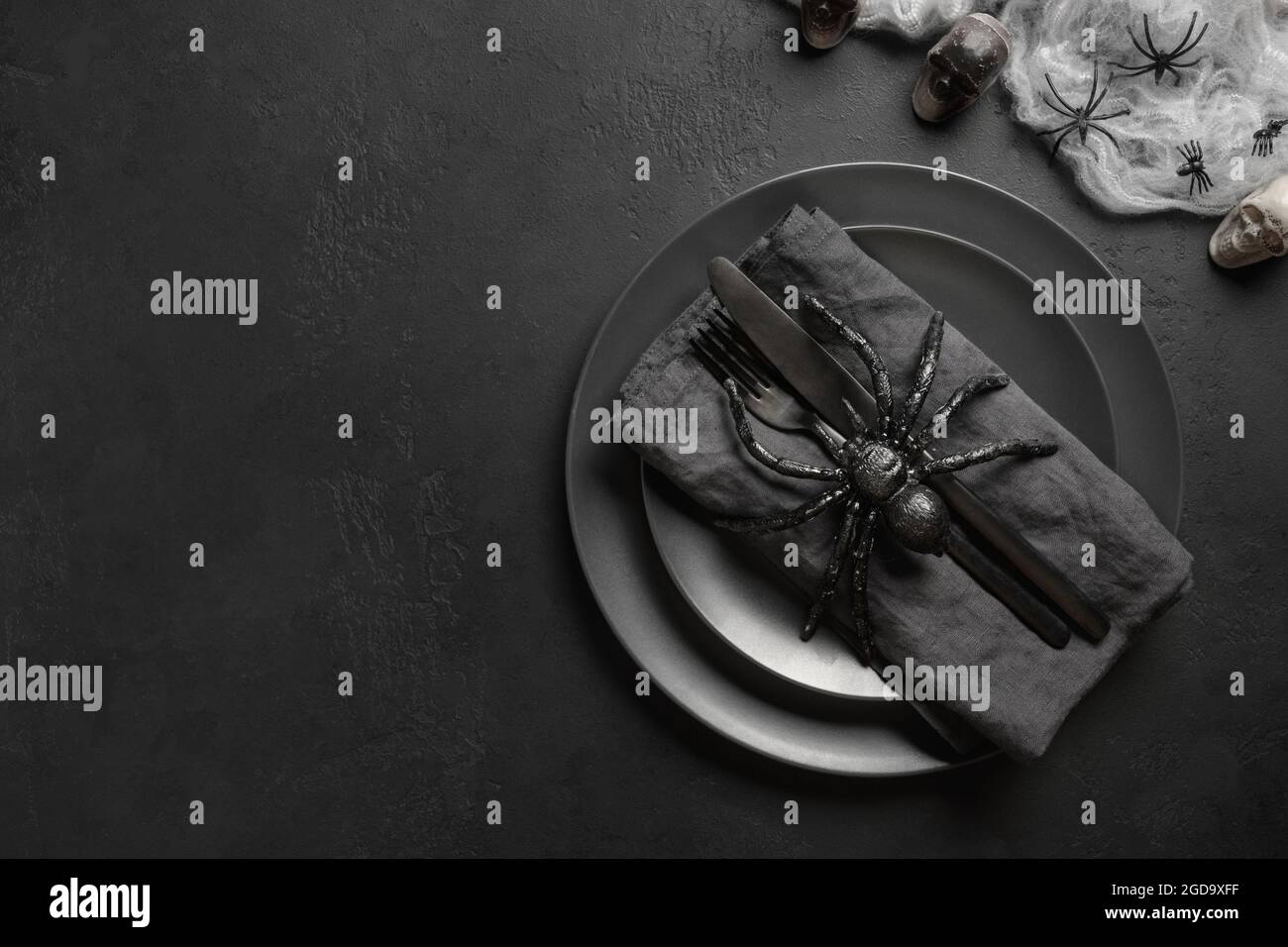 Horror Setting High Resolution Stock Photography and Images - Alamy