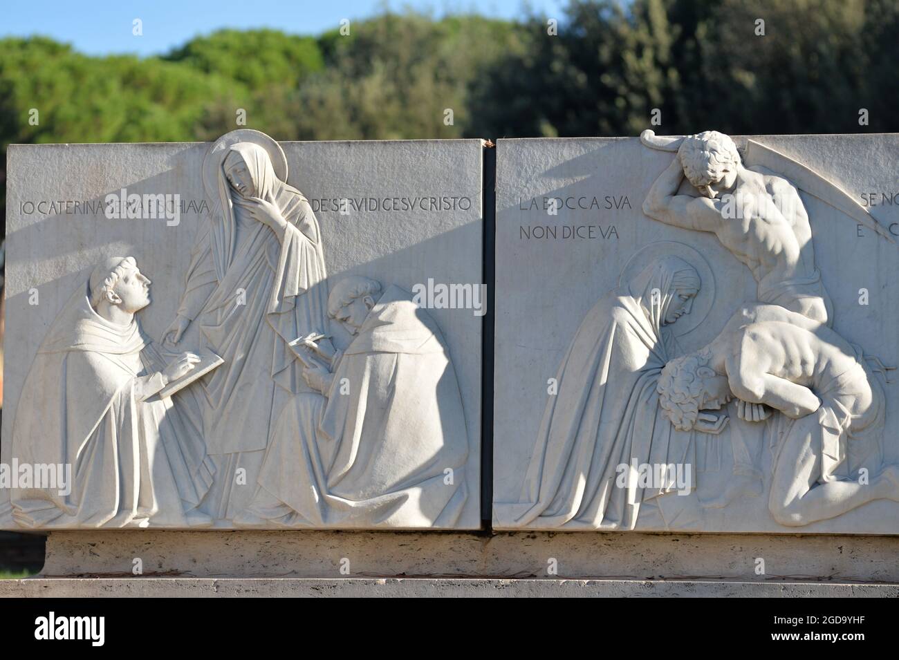 Cathrina Statue of a Saint Rome Italy Stock Photo - Alamy