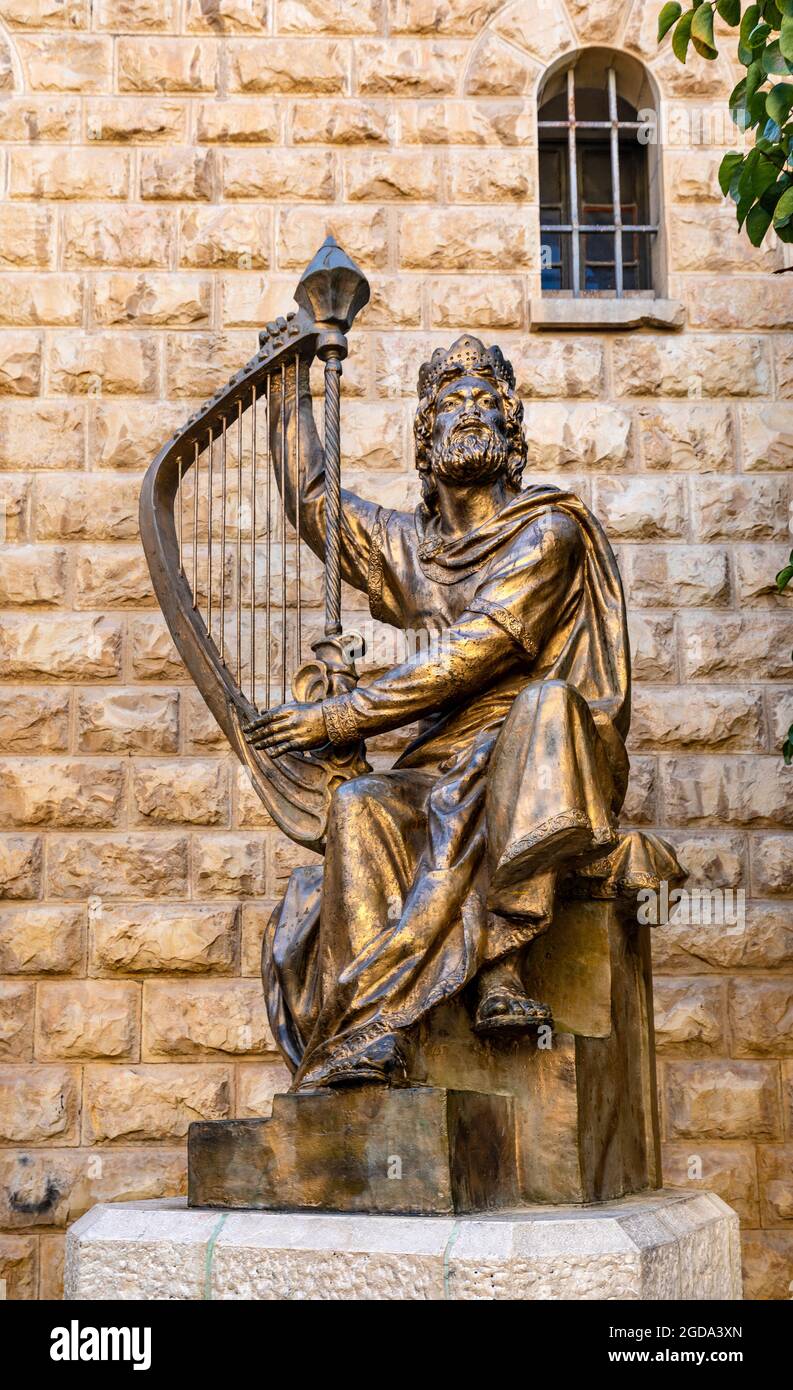 Statue of david, jerusalem hi-res stock photography and images - Alamy