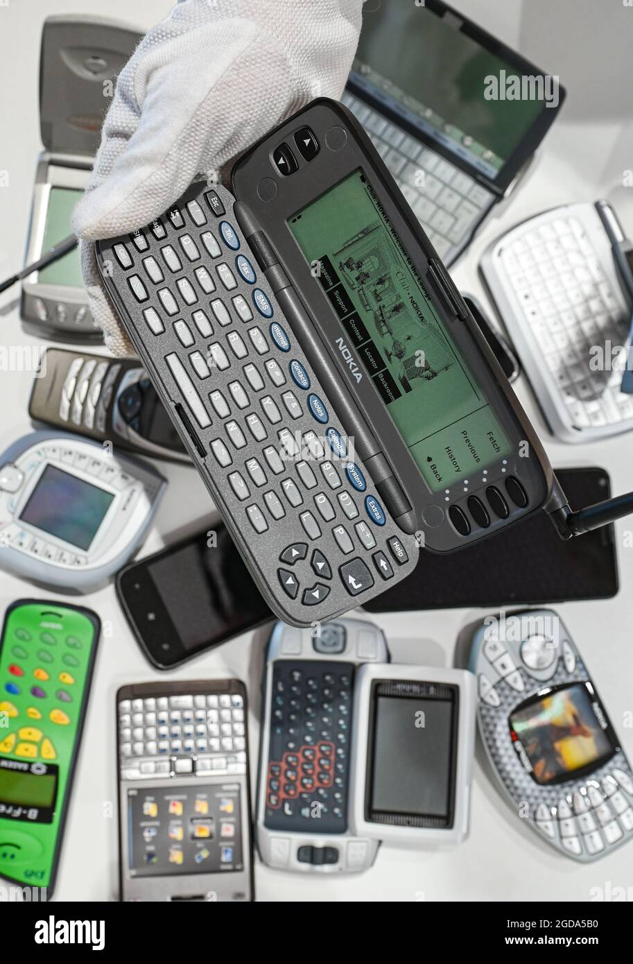 12 August 2021, Hessen, Frankfurt/Main: ILLUSTRATION - A dummy of the ...