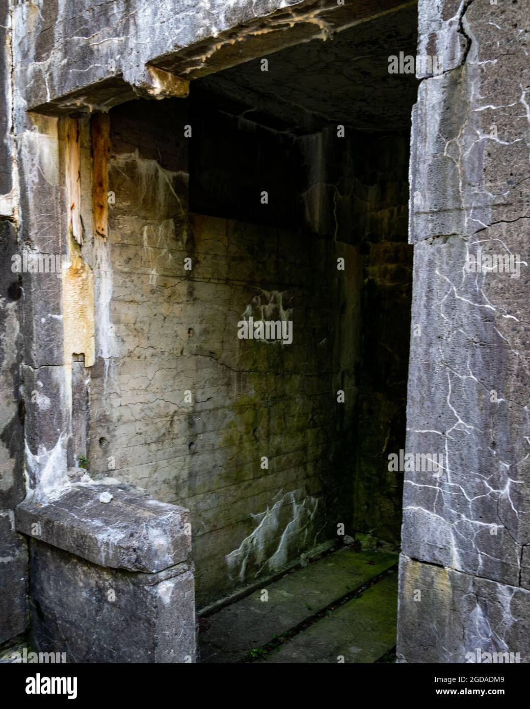 small stone room in fort ives Stock Photo - Alamy