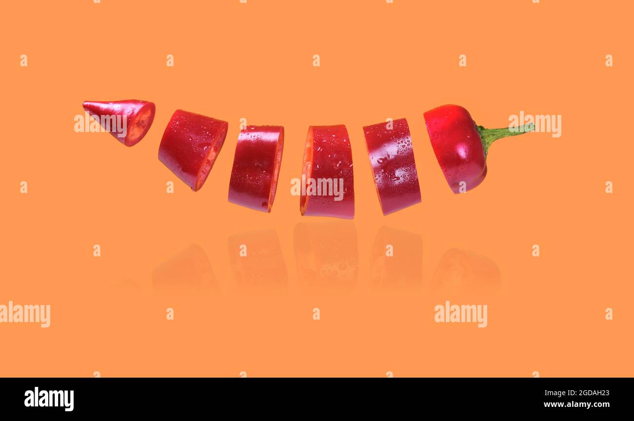 Chilli pepper slice hi-res stock photography and images - Alamy