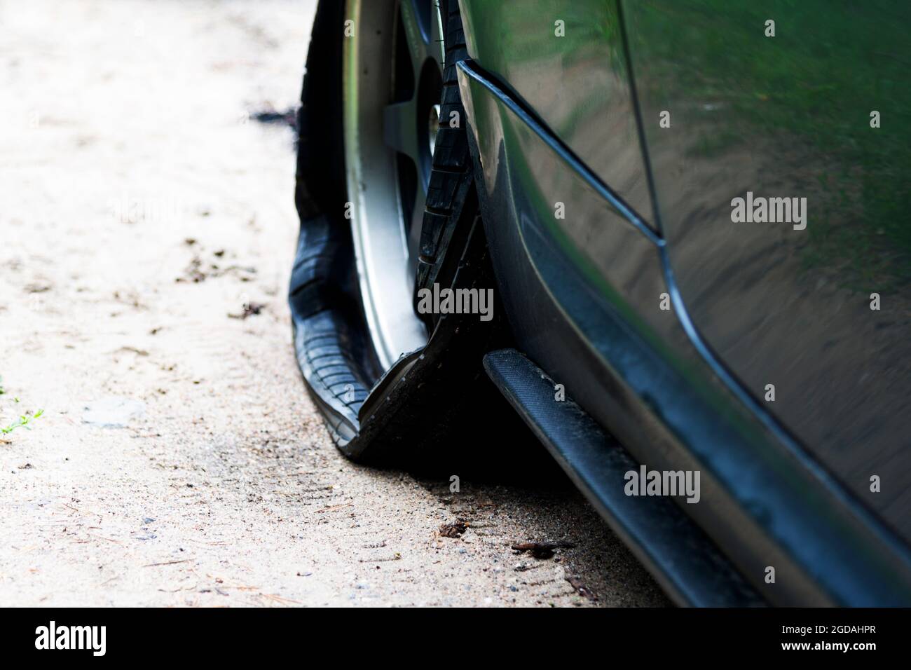 Punctured car on highway hi-res stock photography and images - Alamy