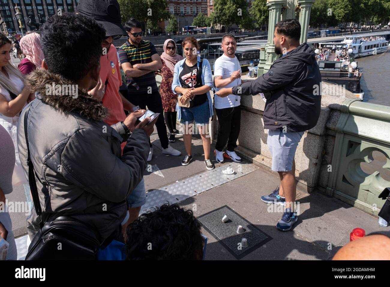 Three cups and a ball hi-res stock photography and images - Alamy