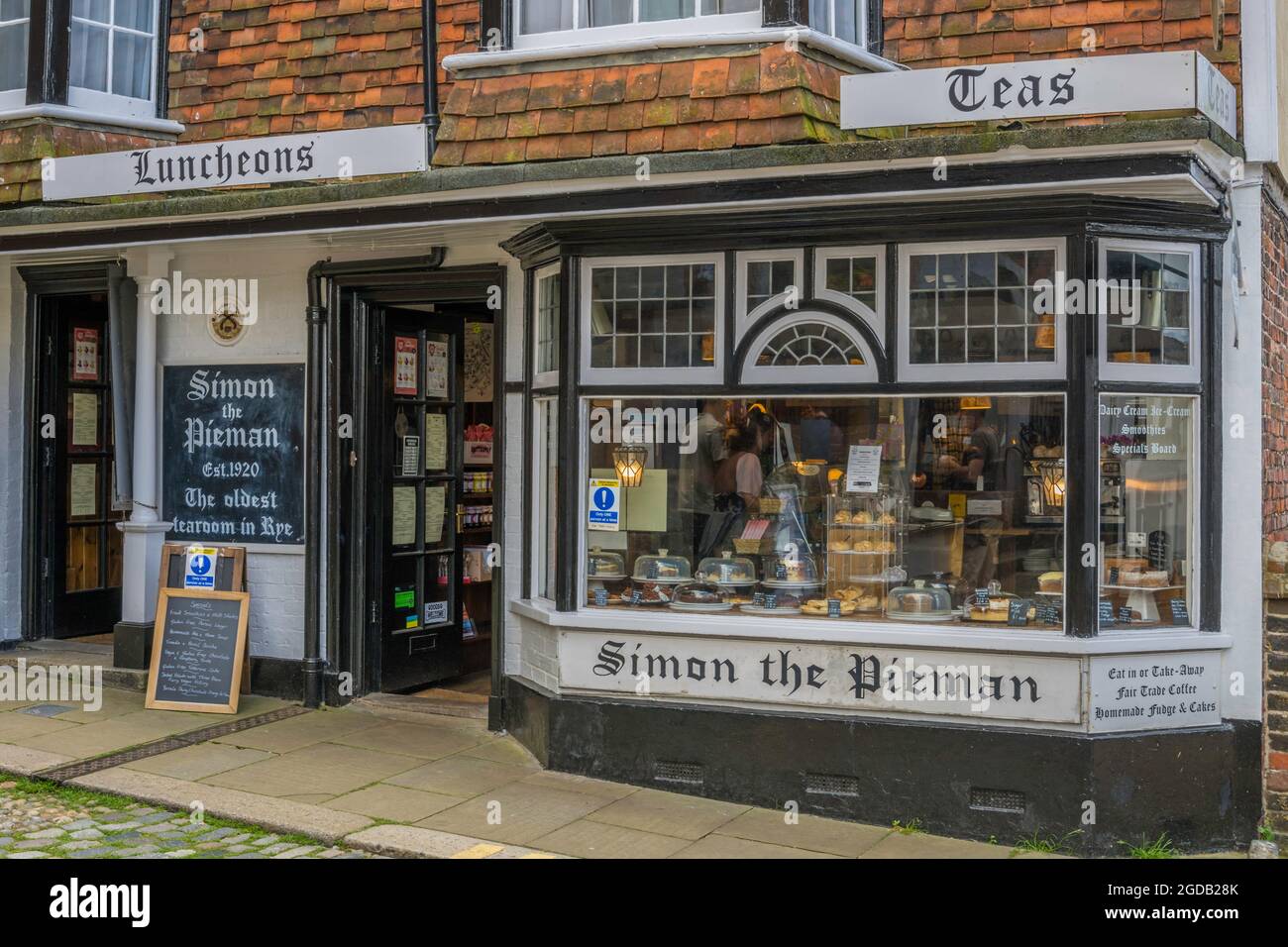 Rye simon the pieman hi-res stock photography and images - Alamy