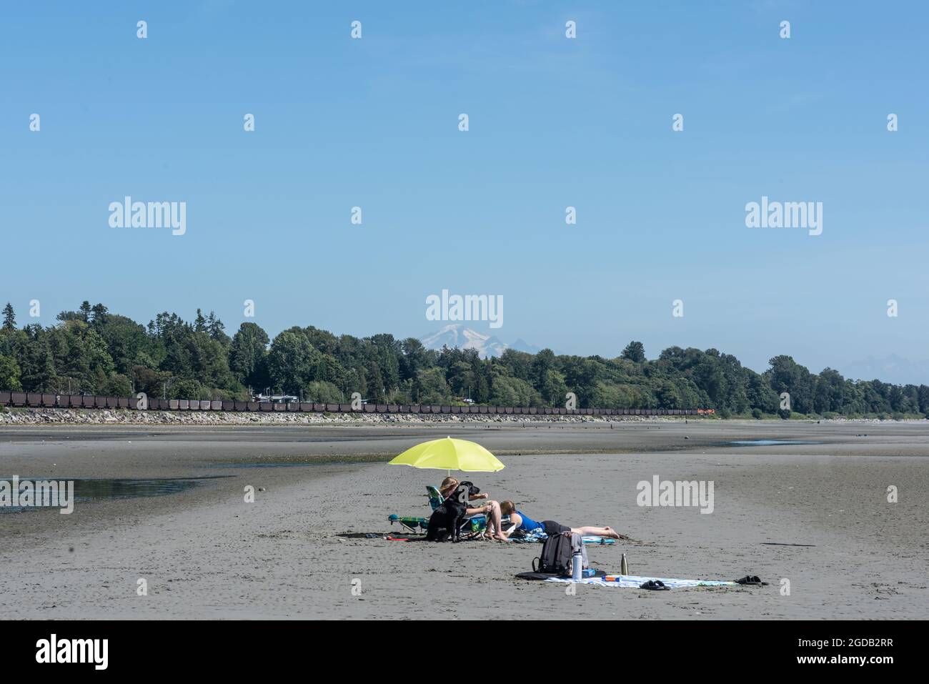 Beach Time - Mt. Baker in background Stock Photo - Alamy