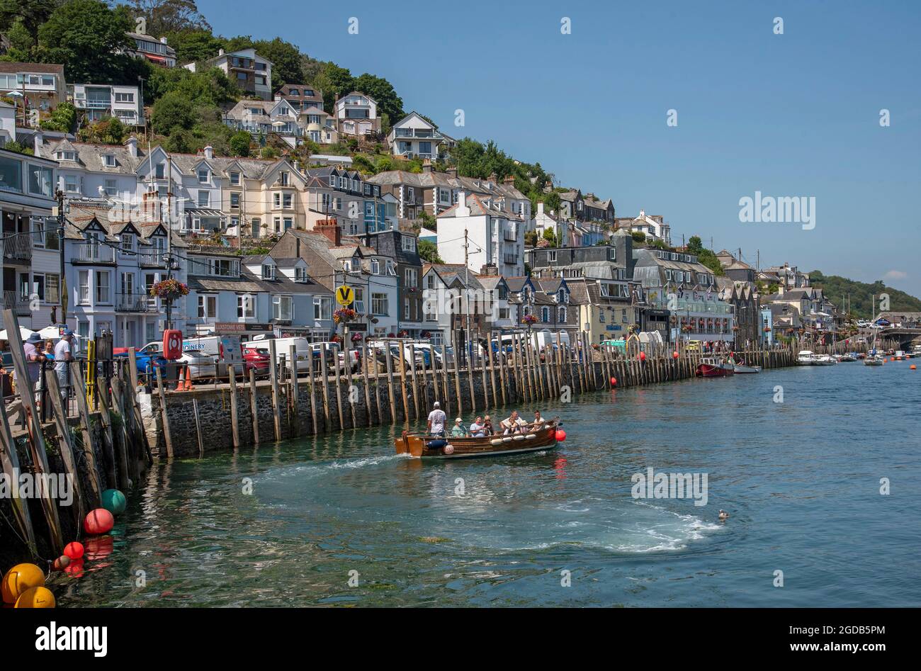 Looe ferry boat hi-res stock photography and images - Alamy