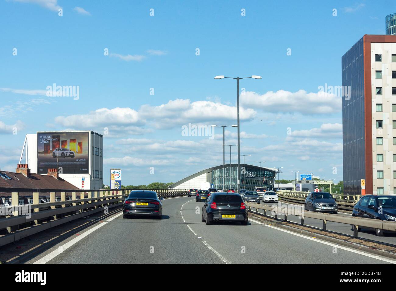 Motorway into city of london hi-res stock photography and images - Alamy