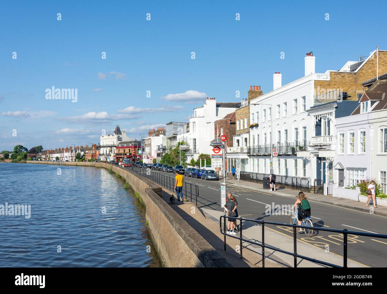 The terrace barnes london borough of richmond upon thames rivers hi-res ...