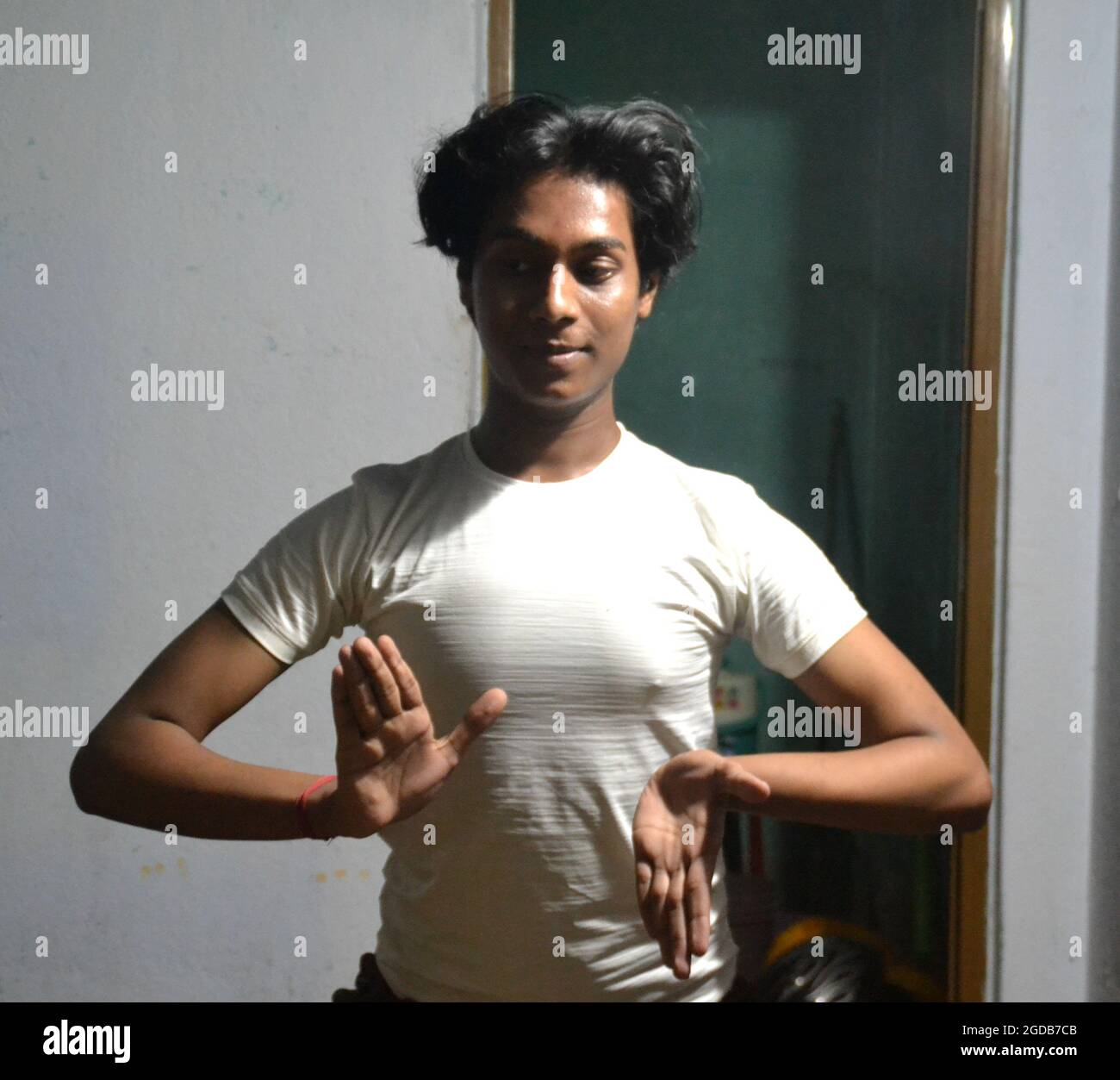 Indian classical dance practice hi-res stock photography and images - Alamy