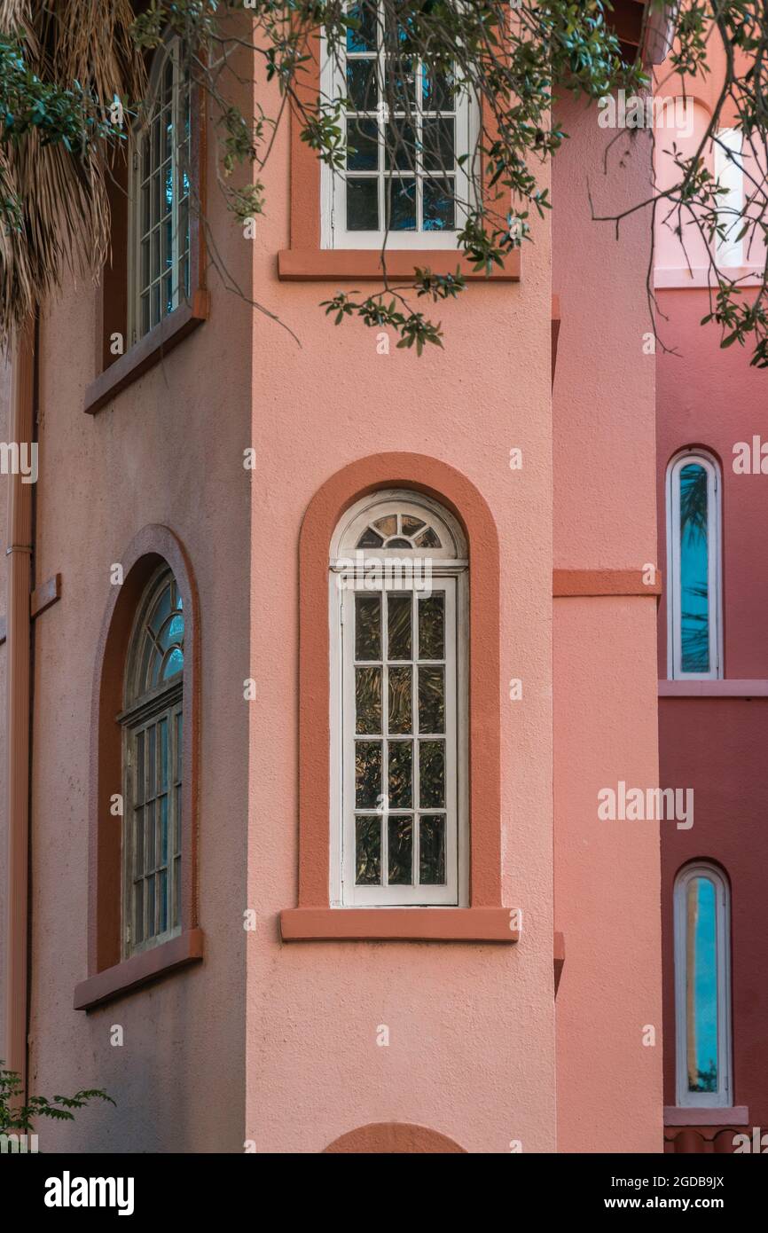 Detail of pink mediterranean style building Stock Photo - Alamy