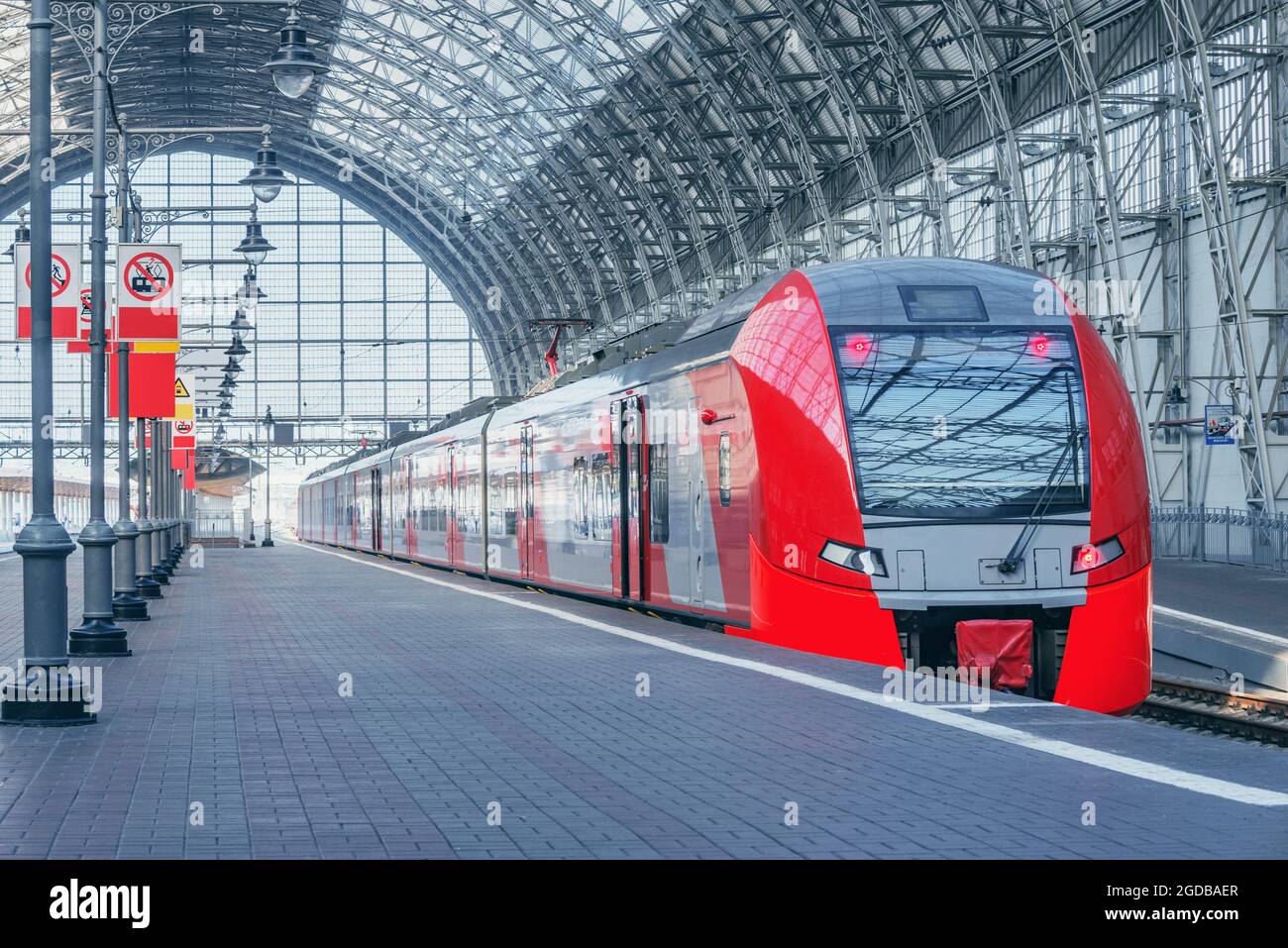 Highspeed train stands by the platform Stock Photo - Alamy