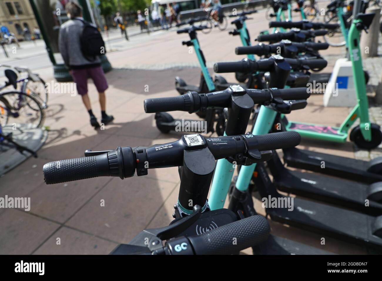 Tier scooters in Gothenburg Stock Photo - Alamy