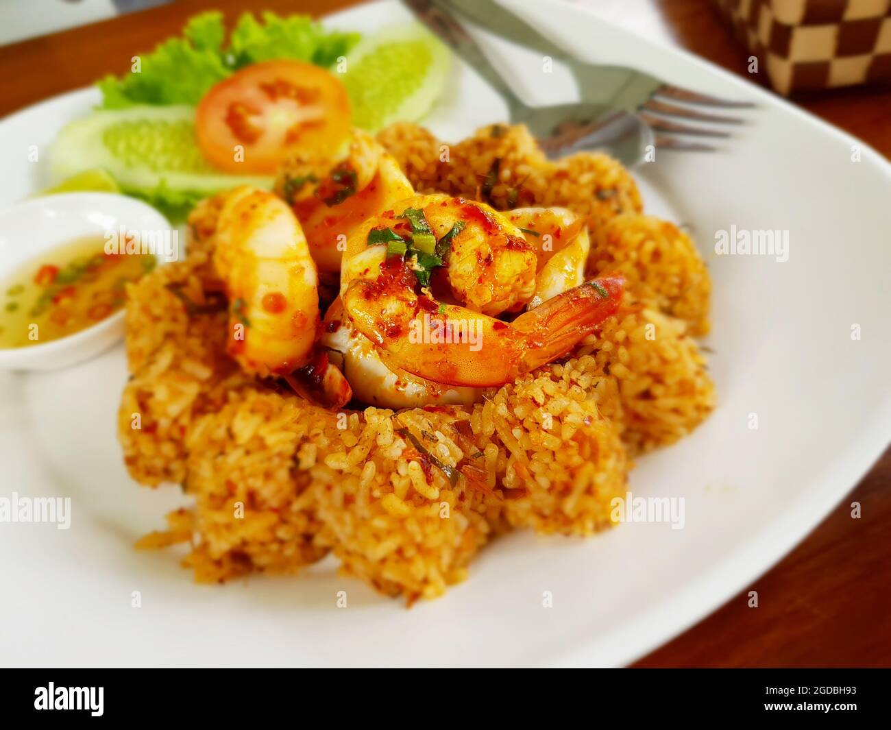 Shrimps fried rice vegetable hi-res stock photography and images - Alamy