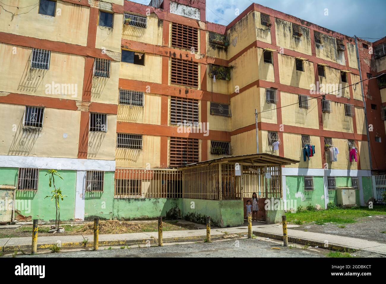 Suburbs caracas hi-res stock photography and images - Alamy