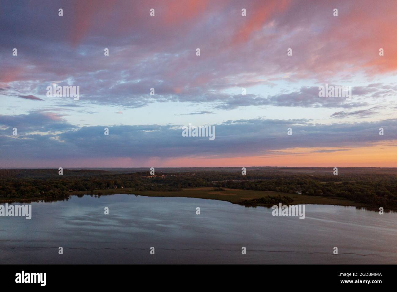 Aerial Photo of a beautiful sunrise over a lake Stock Photo - Alamy