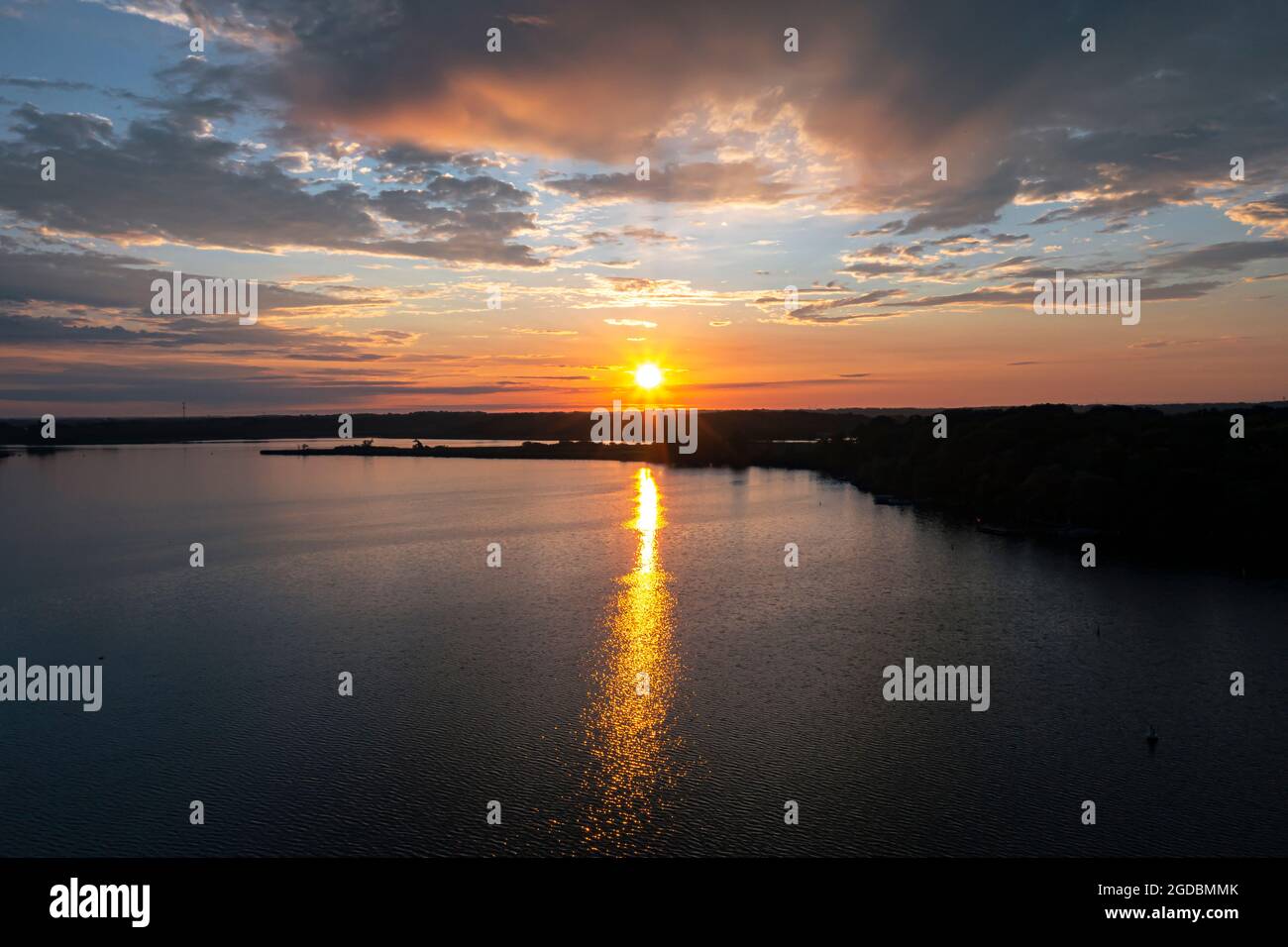 Aerial Photo of a beautiful sunrise over a lake Stock Photo - Alamy
