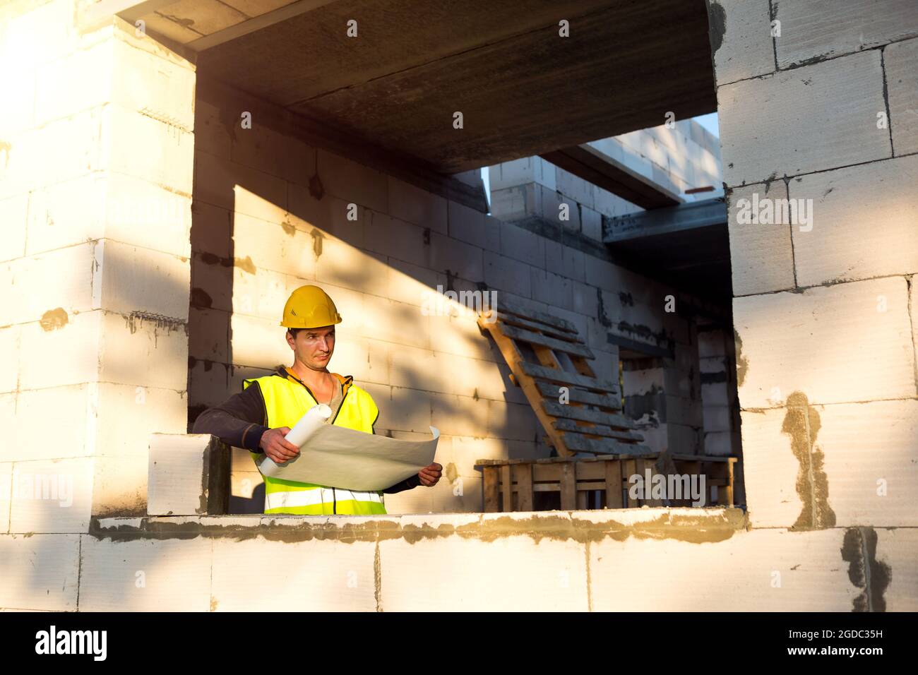 Concrete construction building drawing hi-res stock photography and ...