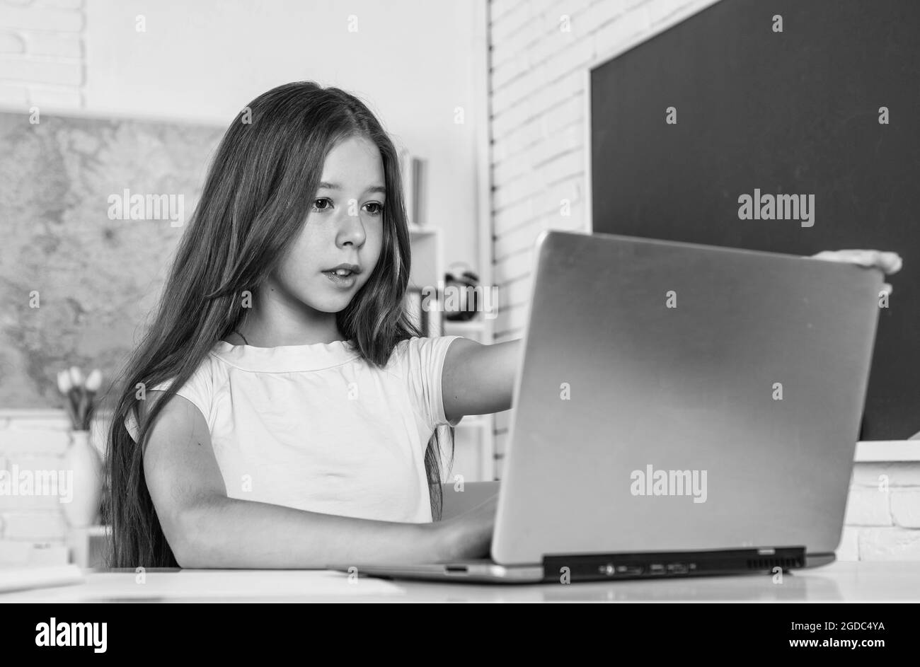 Girl backpack school smile Black and White Stock Photos & Images - Alamy