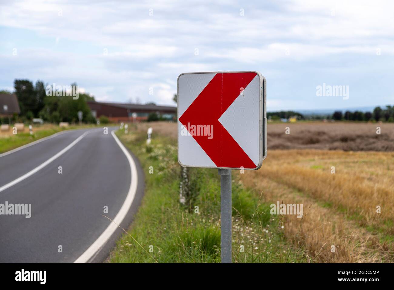 Dangerous Curves Road Sign High Resolution Stock Photography and Images ...