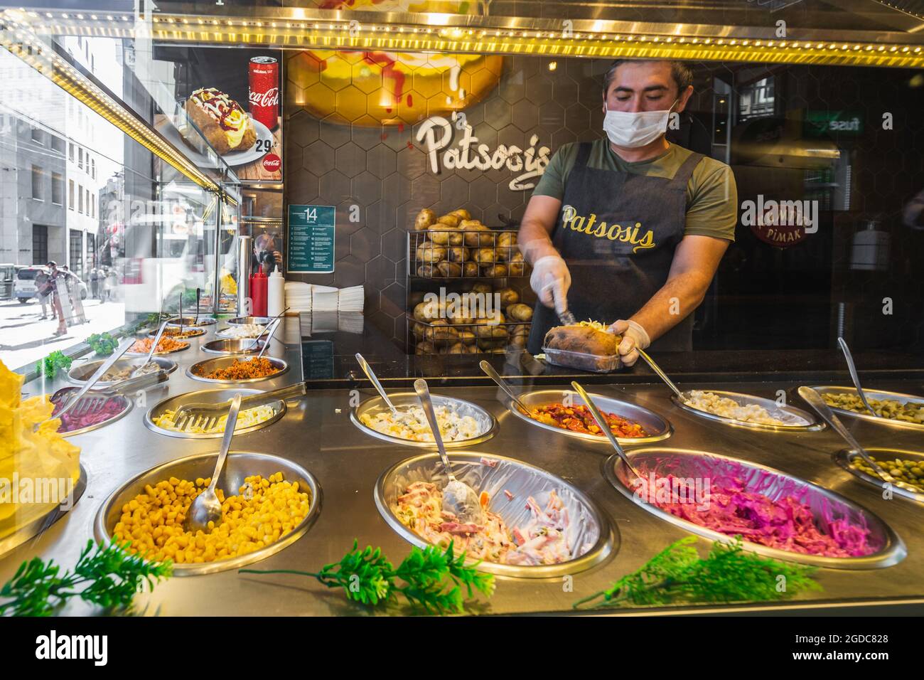 Jacket potato cheese foil hi-res stock photography and images - Alamy