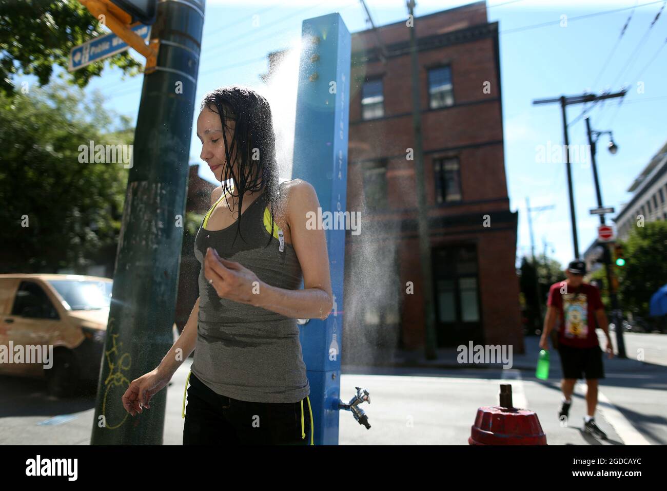Misting station hi-res stock photography and images - Alamy