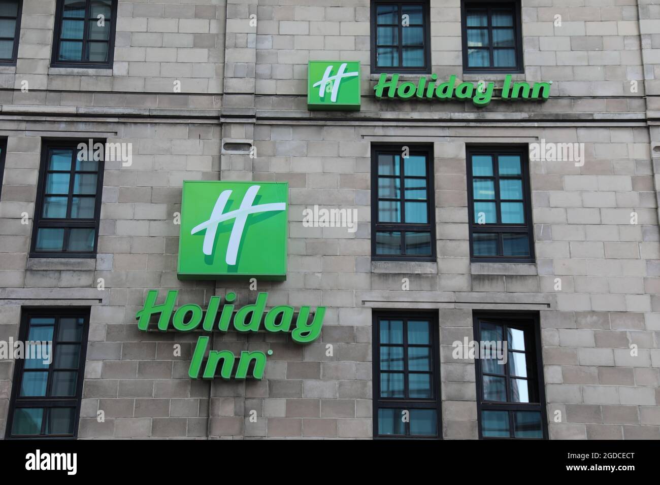 Holiday Inn at Glasgow Stock Photo - Alamy
