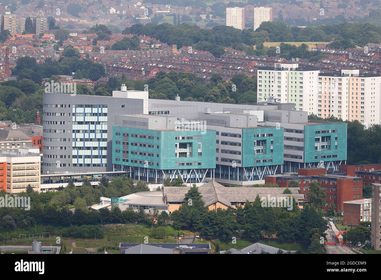 Bexley wing st jamess hospital hi-res stock photography and images - Alamy