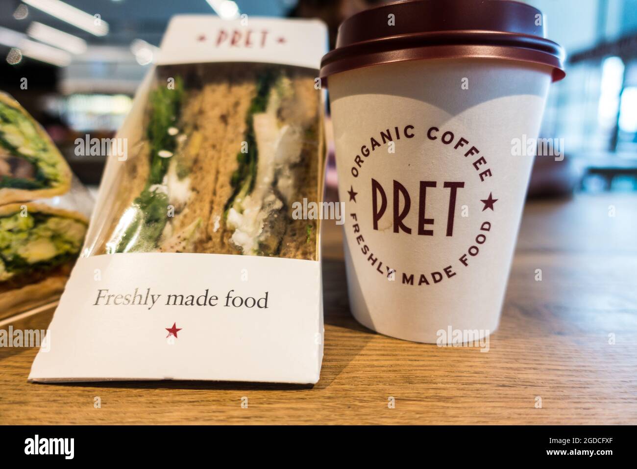 Pret wrap hi-res stock photography and images - Alamy