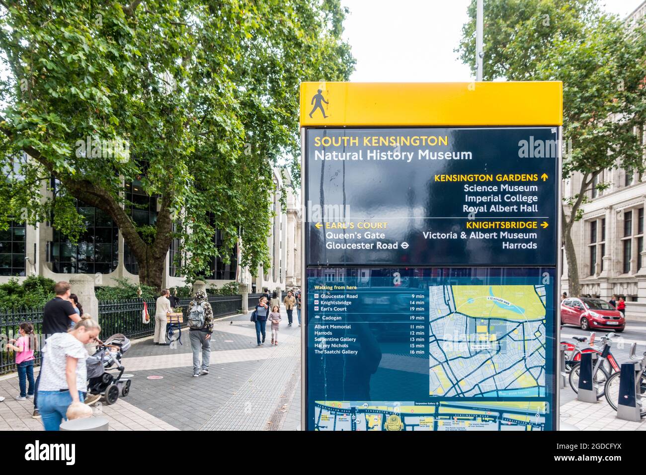 Natural History Museum sign board in London Stock Photo - Alamy