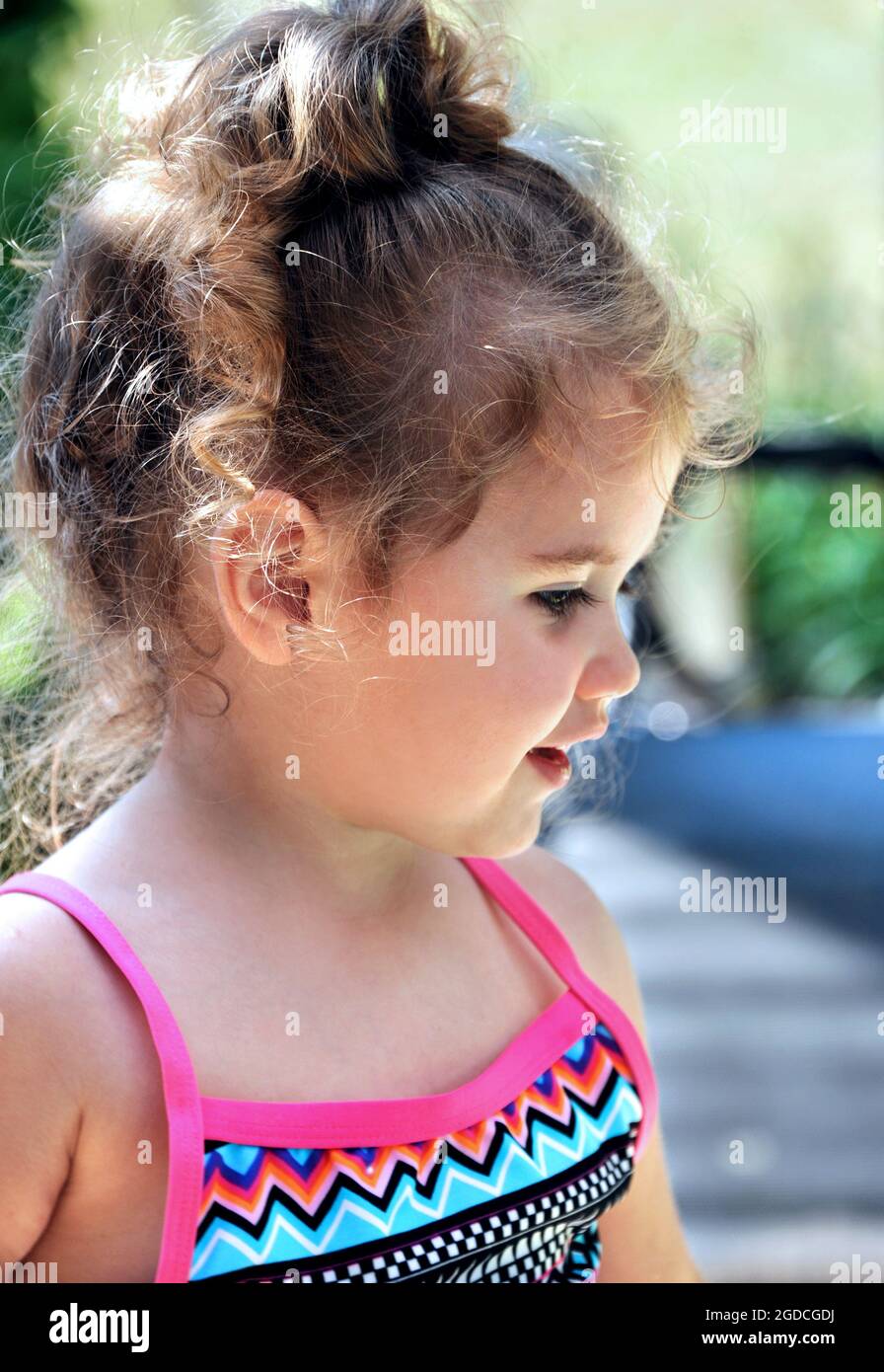 Chubby cheeks female hi-res stock photography and images - Alamy