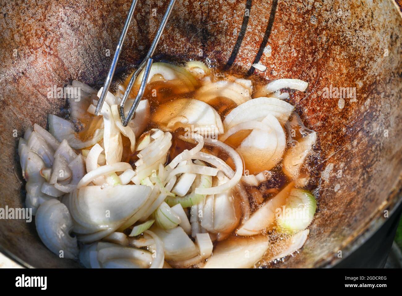 Cauldron cooking hi-res stock photography and images - Alamy