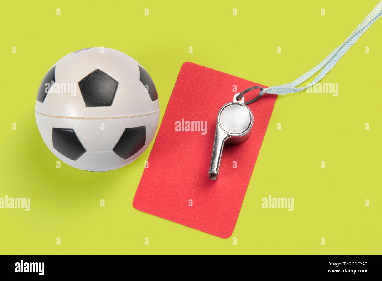 Whistle and red and yellow cards hi-res stock photography and images ...