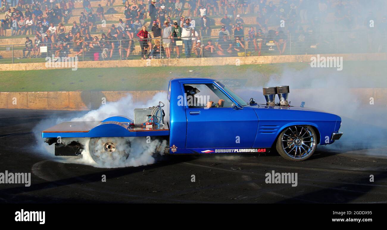 Ultimate Burnout Challenge, Perth Motorplex, Perth, Western Australia ...