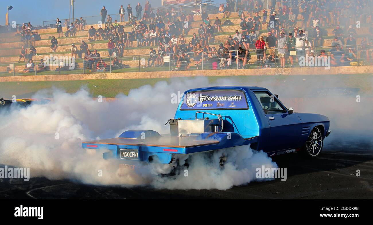 Ultimate Burnout Challenge, Perth Motorplex, Perth, Western Australia ...