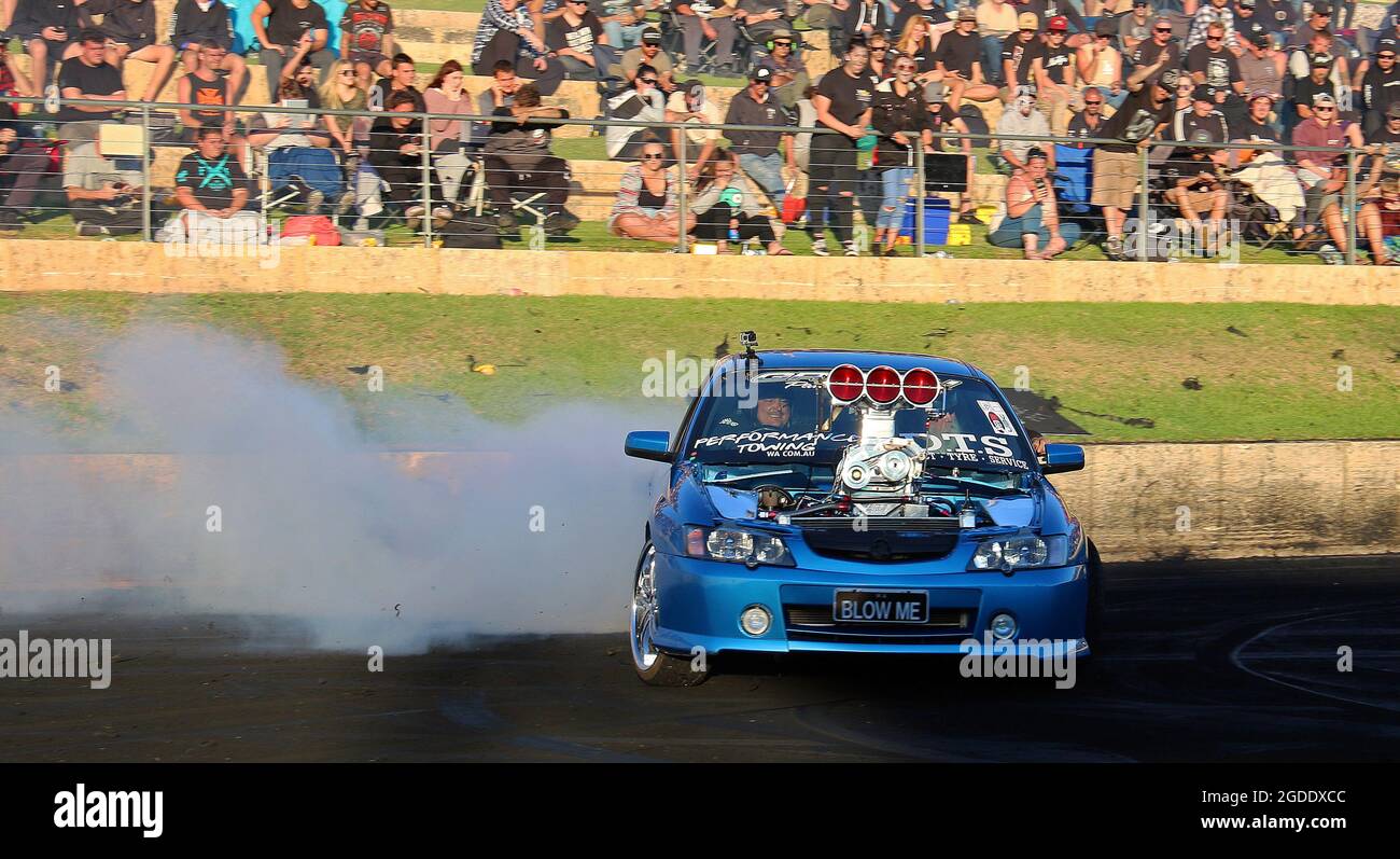 Ultimate Burnout Challenge, Perth Motorplex, Perth, Western Australia ...