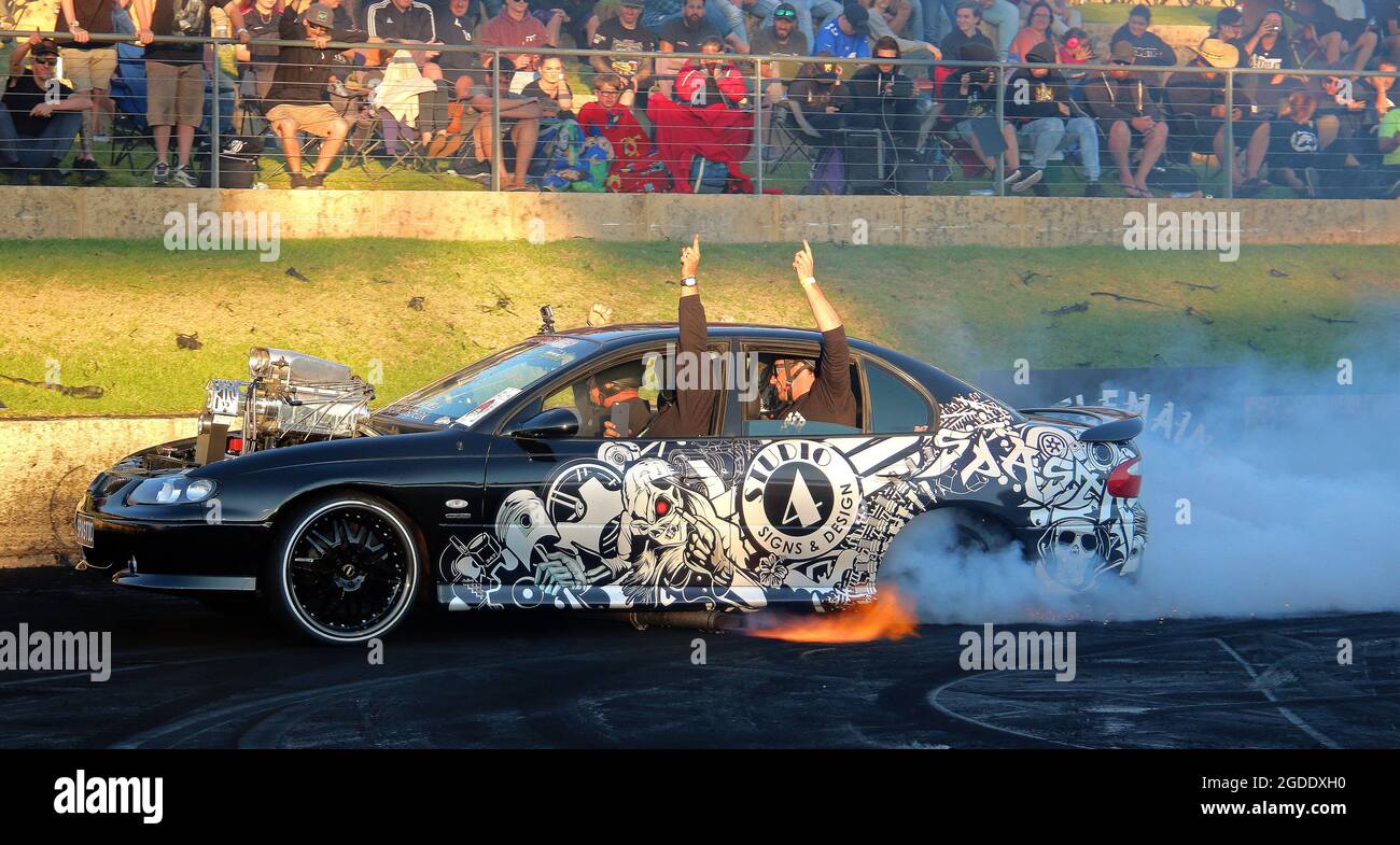 Ultimate Burnout Challenge, Perth Motorplex, Perth, Western Australia ...