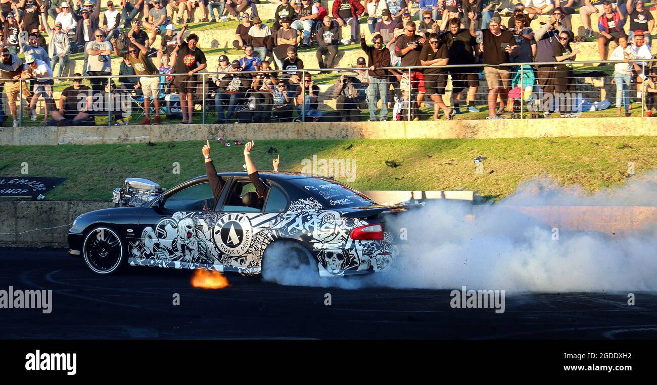 Ultimate Burnout Challenge, Perth Motorplex, Perth, Western Australia ...
