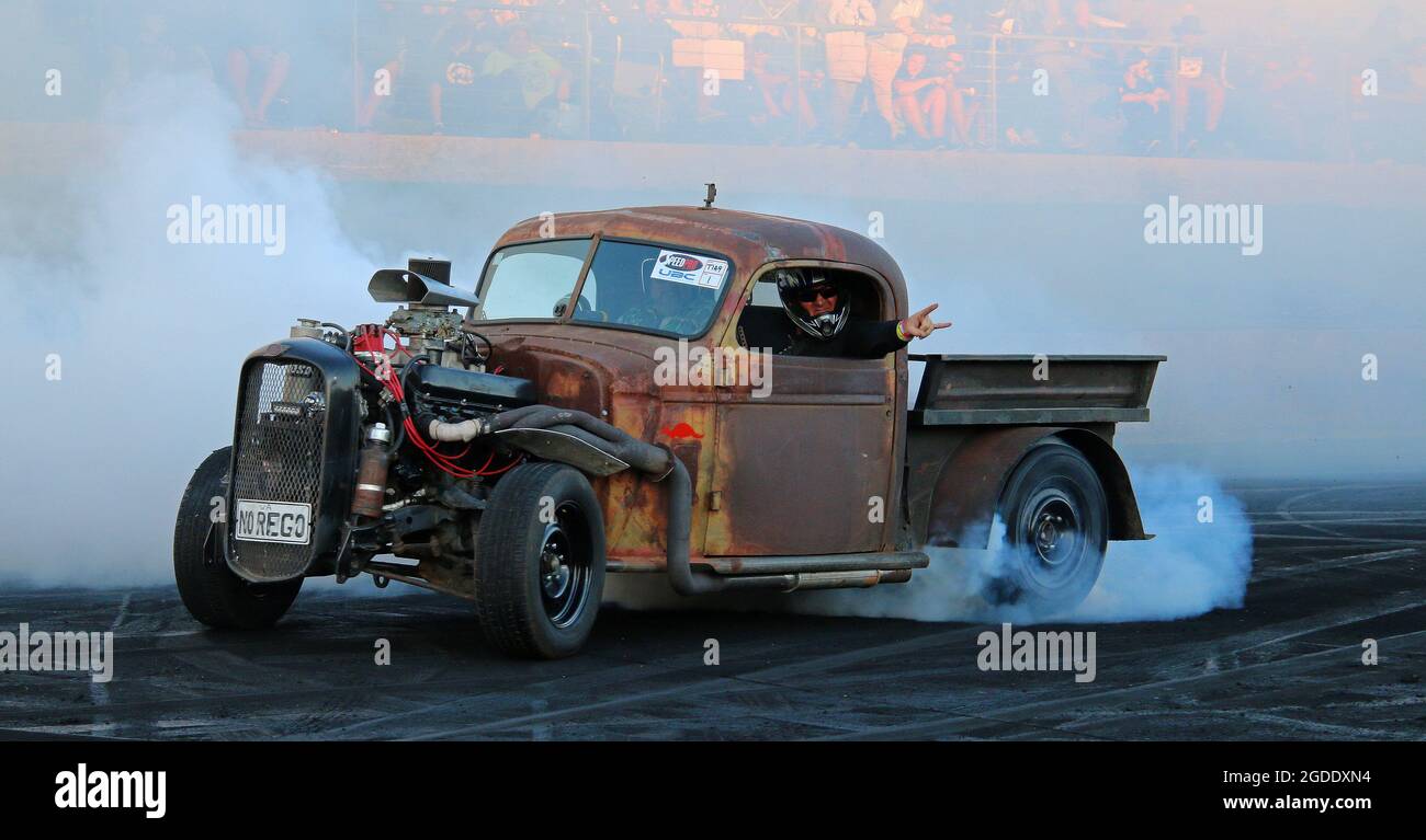 Ultimate Burnout Challenge, Perth Motorplex, Perth, Western Australia ...