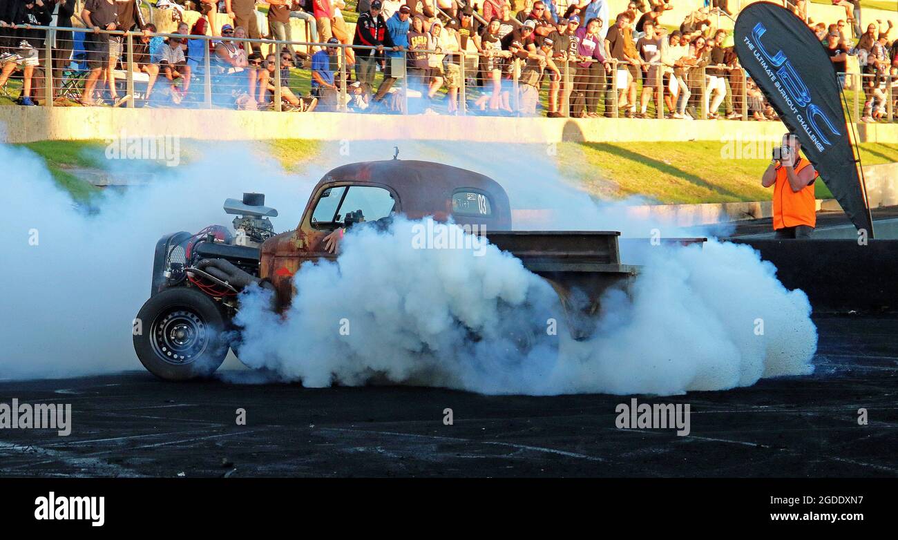 Ultimate Burnout Challenge, Perth Motorplex, Perth, Western Australia ...