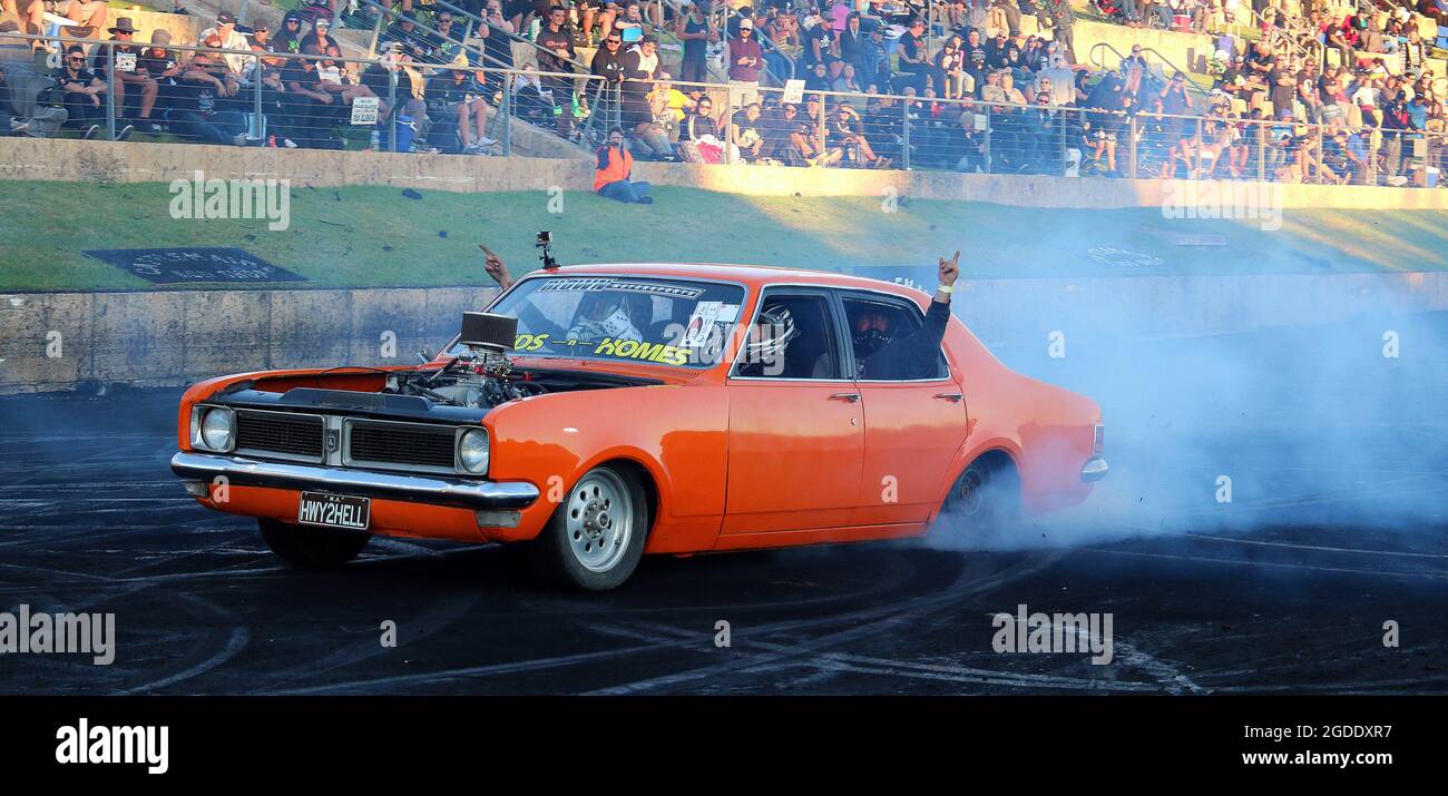 Ultimate Burnout Challenge, Perth Motorplex, Perth, Western Australia ...