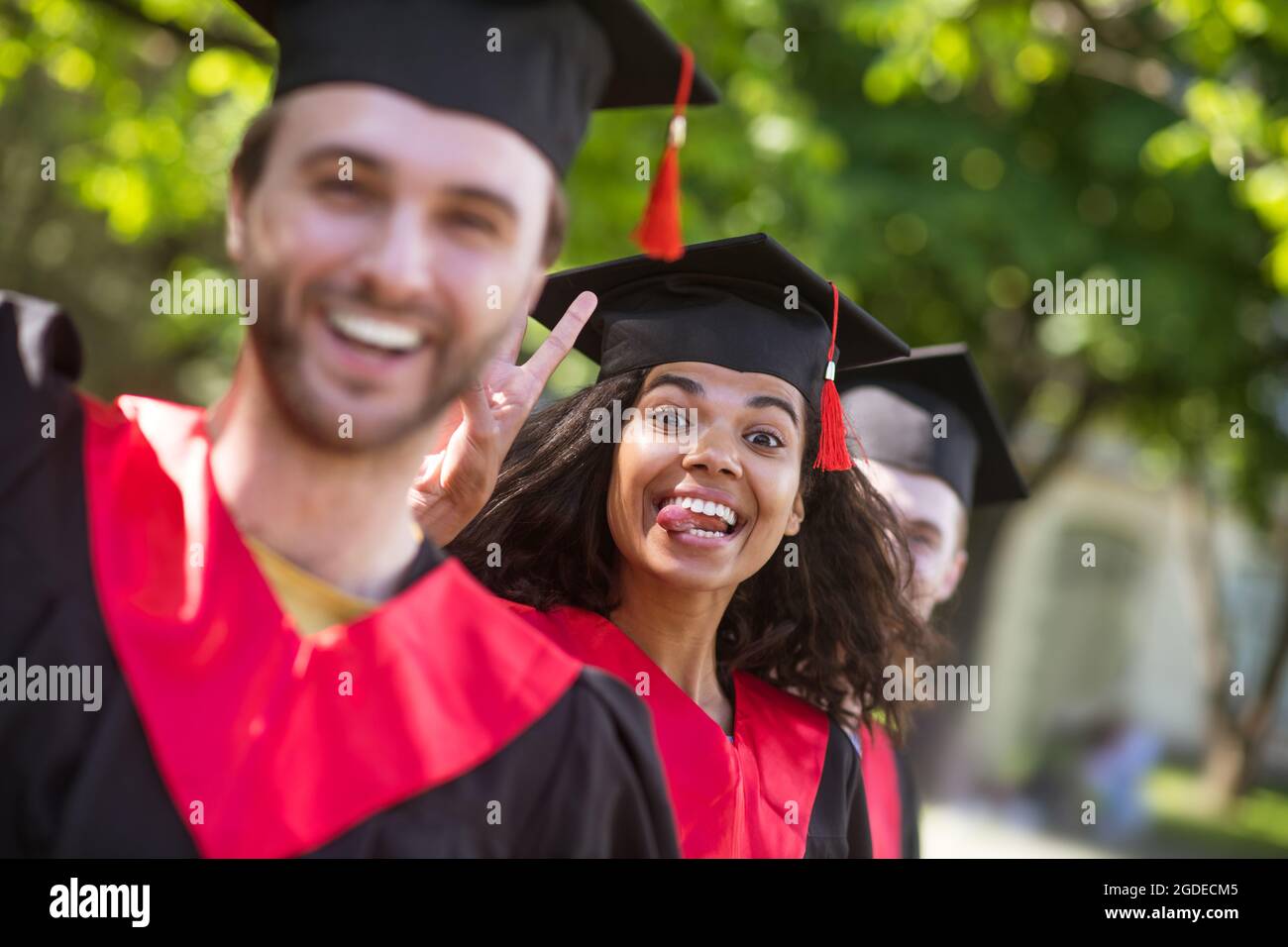 Excited graduates hi-res stock photography and images - Alamy