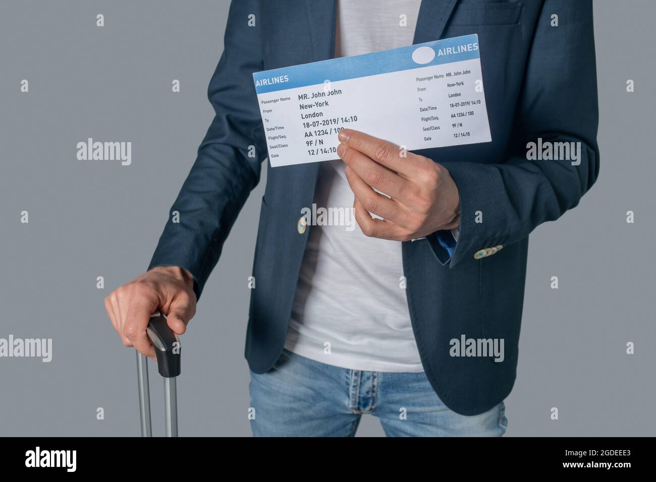 Hand holding ticket hi-res stock photography and images - Alamy