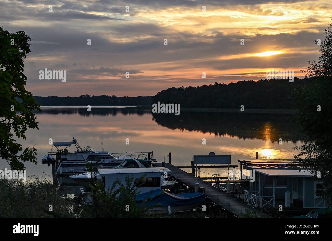 Warenthin hi-res stock photography and images - Alamy